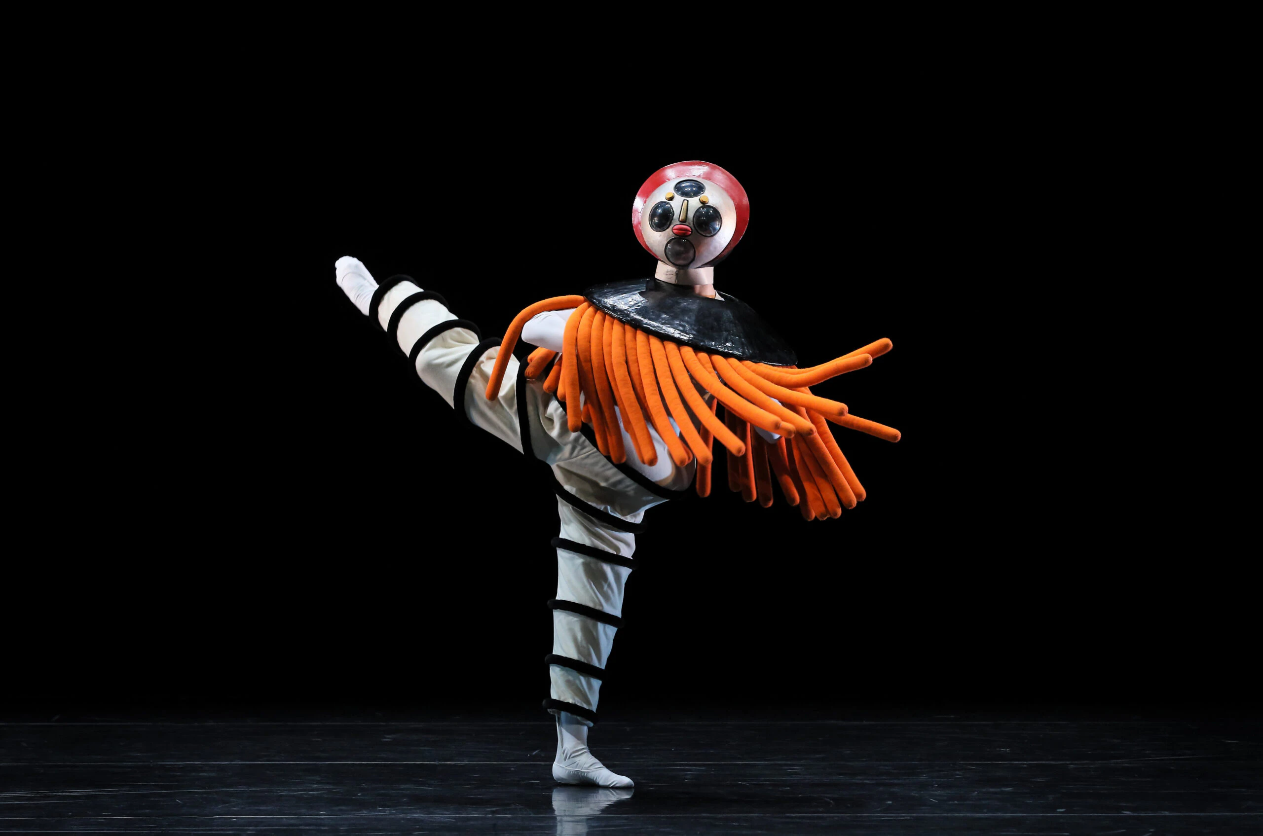 The Triadic Ballet — Heinz-Bosl-Stiftung